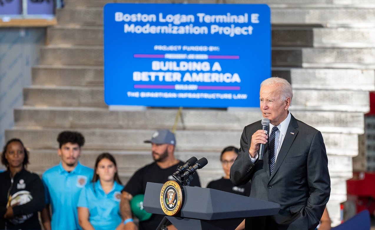 President Biden: kwaliteit Amerikaanse luchthavens moet beter ...