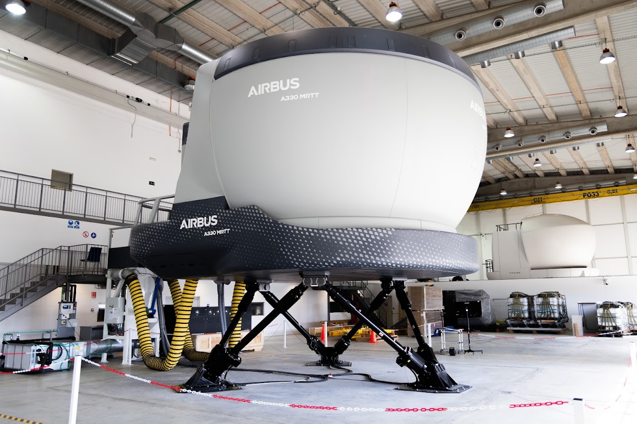 Airbus tekent contract voor A330 MRTT Full Mission Simulator in Rijen ...