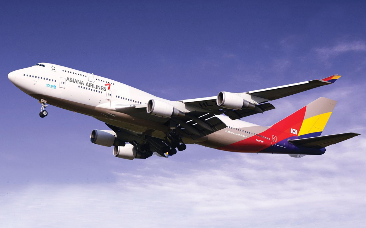 Asiana Airlines neemt afscheid van laatste Boeing 747-400 ...