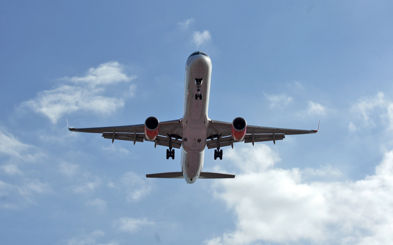 Voormalige Air Holland-kist wordt eerste Boeing 757 voor GeoSky ...