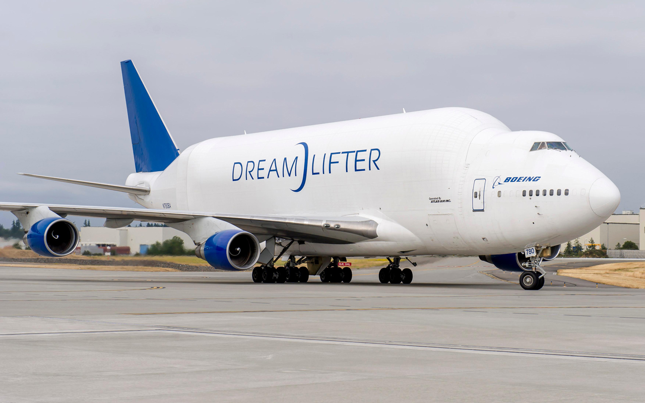 Boeing 747 Dreamlifter verliest wiel tijdens start | Luchtvaartnieuws