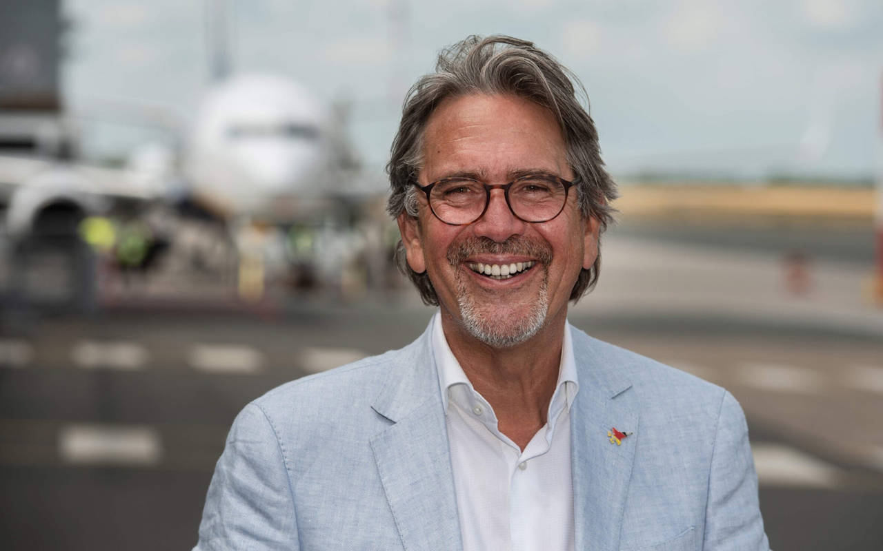 Holger Terhorst neemt na twintig jaar afscheid van Airport Weeze ...