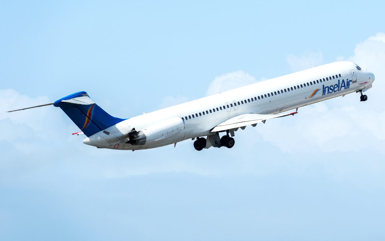InselAir blaast eerste McDonnell Douglas MD-80 nieuw leven in ...