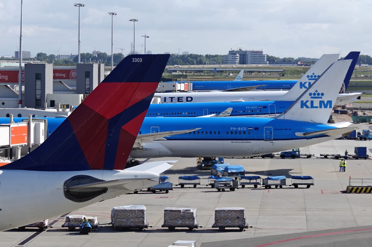 Minder reizigers via Schiphol? Delta wil ultralonghaul-vluchten naar ...