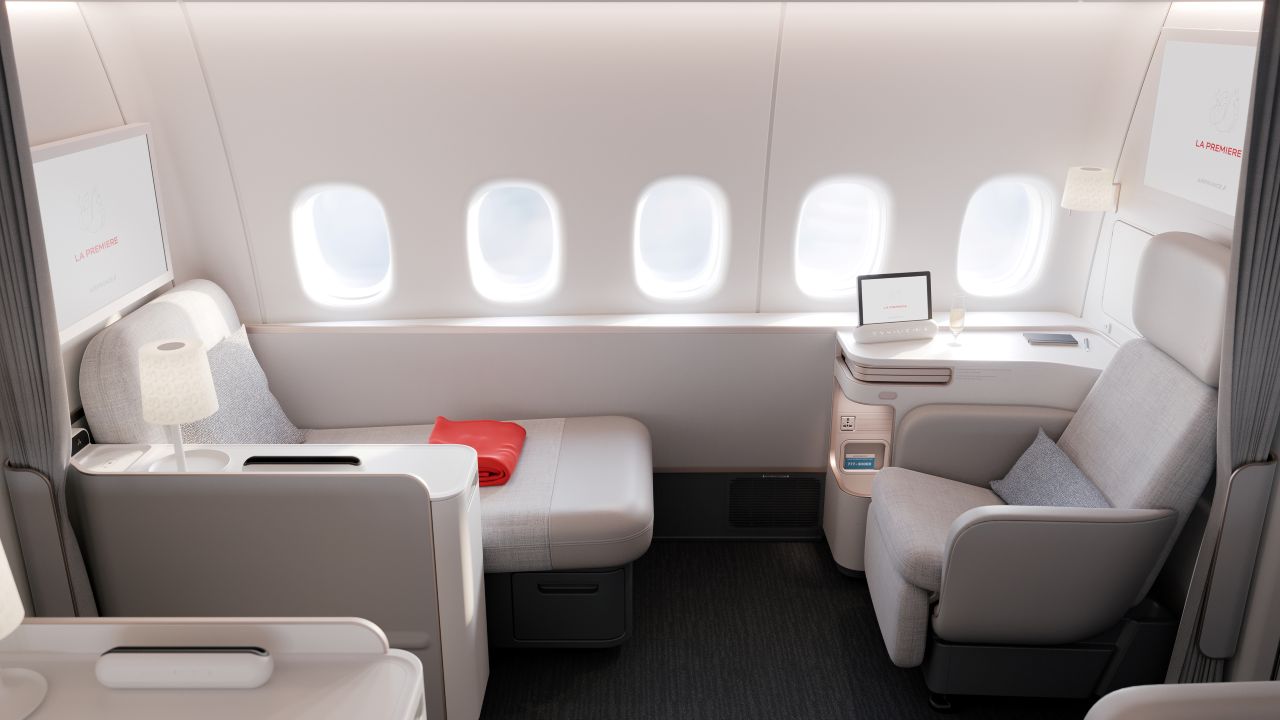 Air France onthult nieuwe First Class, met kwart meer ruimte en chaise ...