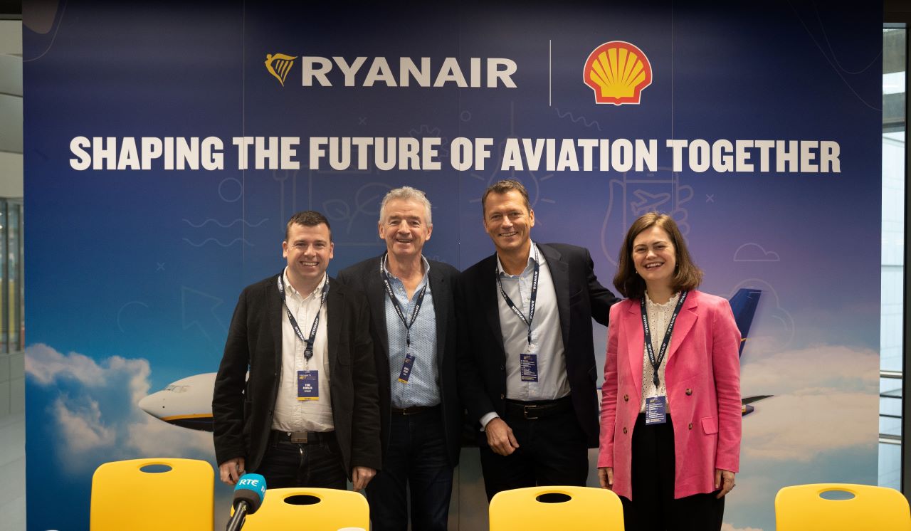 Ryanair en Shell tekenen overeenkomst voor levering duurzame brandstof ...