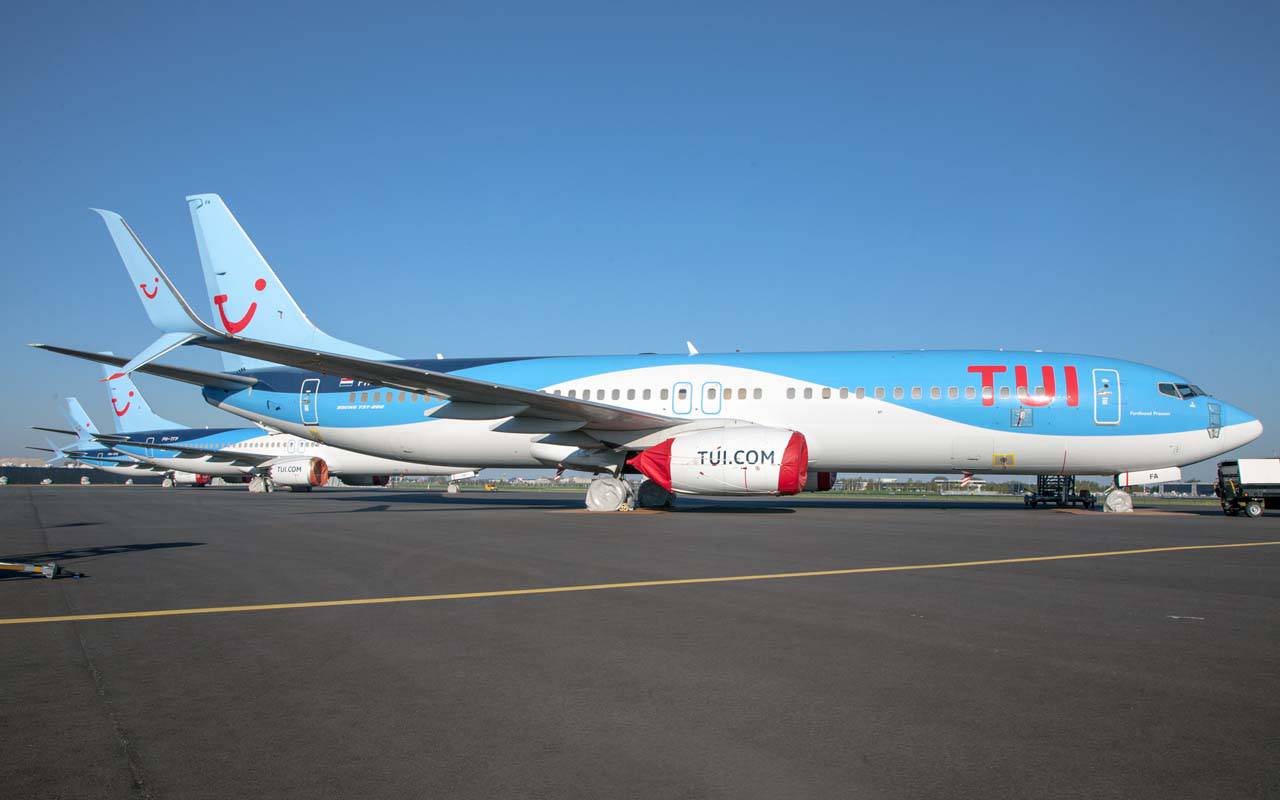 TUI fly Nederland haalt oudste Boeing 737 weer van stal | Luchtvaartnieuws