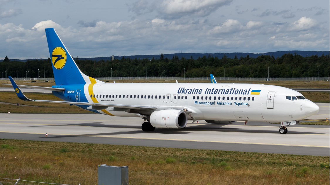 Ukraine International Airlines blijft vluchtschema uitvoeren ...