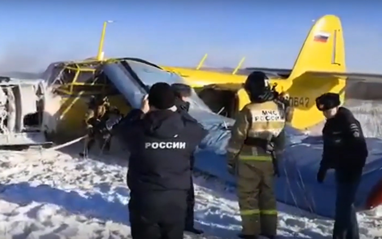 Passagier filmt crash Antonov An-2 in Rusland | Luchtvaartnieuws
