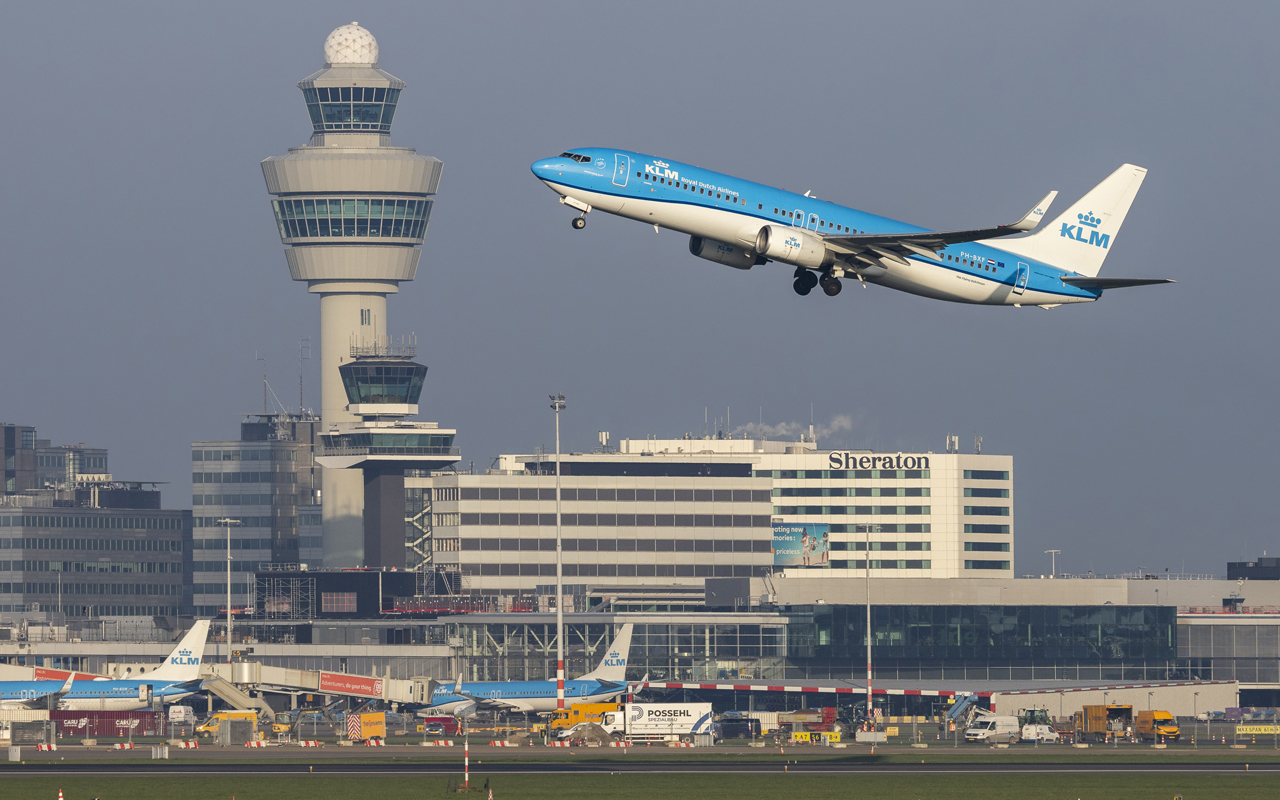 KLM haalt zondagmiddag gestrande passagiers op in Oslo | Luchtvaartnieuws