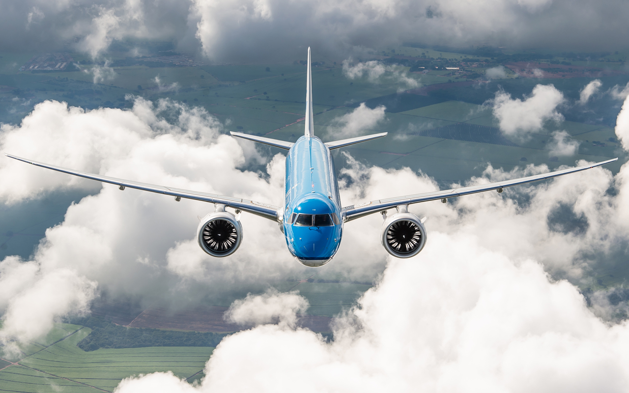 Oproep aan KLM: 'Maak stagevergoeding een vast onderdeel van nieuwe cao ...
