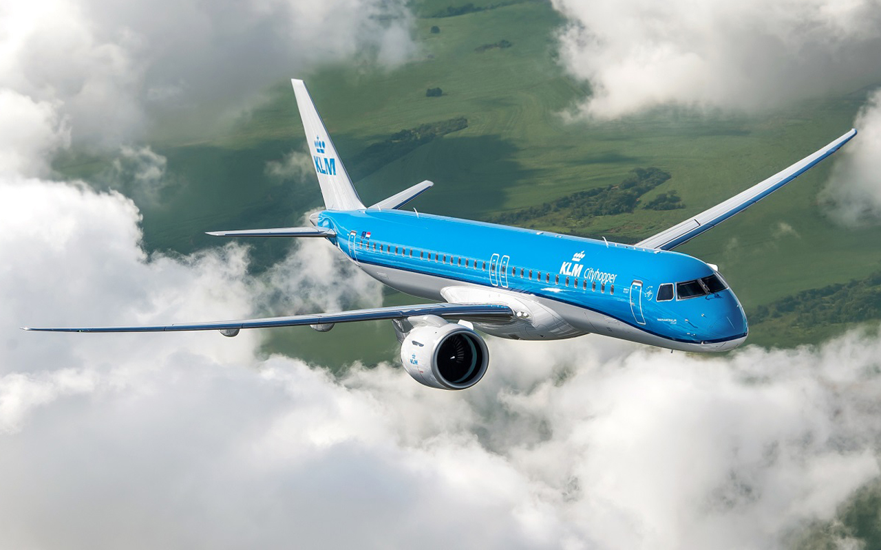 Kijkje aan boord: zo ziet de nieuwe Embraer 195-E2 van KLM eruit ...