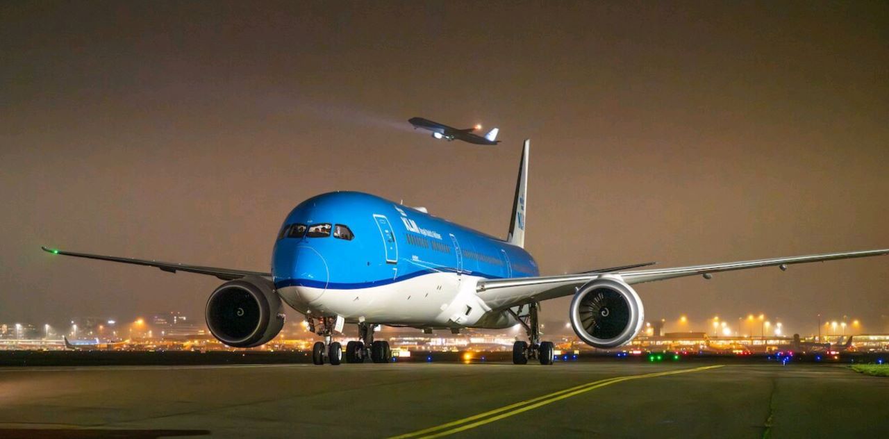 KLM-vlucht vanuit Oman uitgesteld vanwege veiligheidssituatie ...