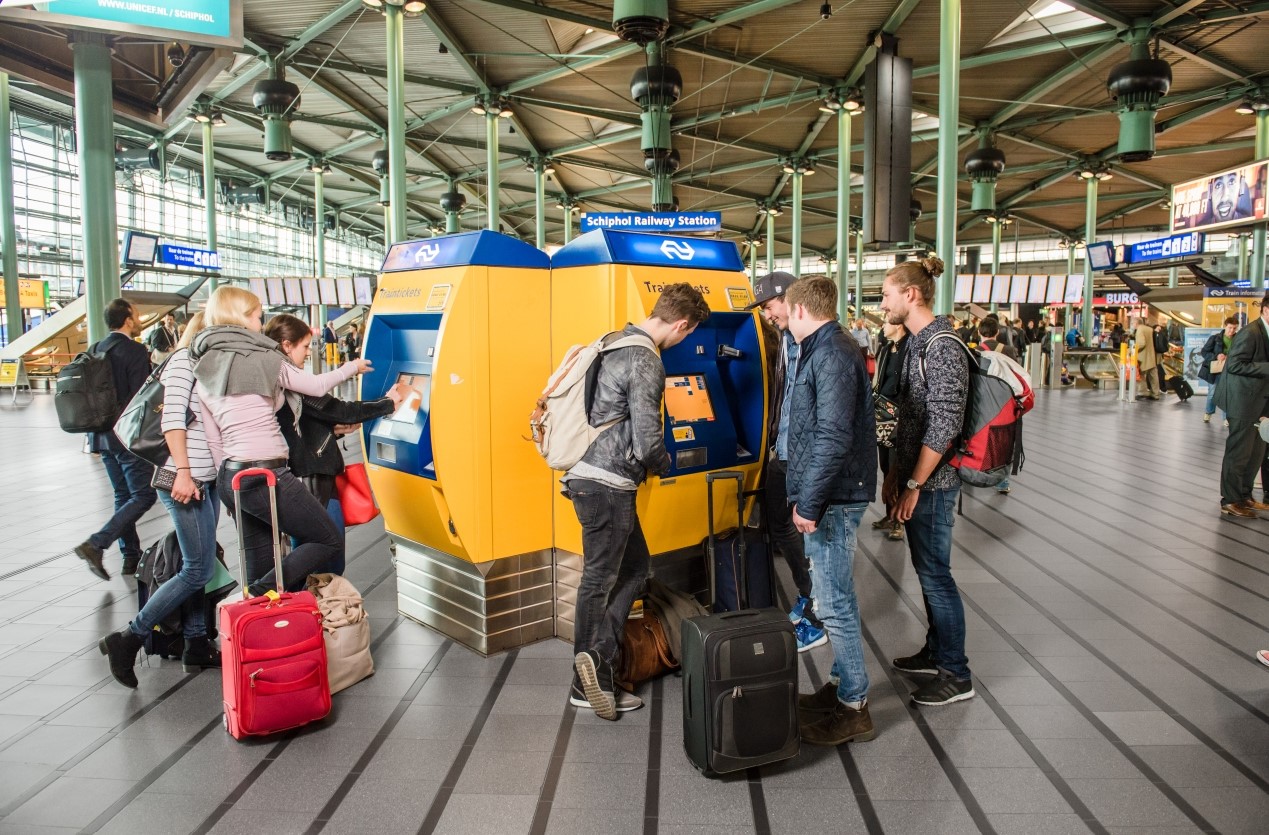 Vernieuwing liften en trappen station Schiphol Airport | Luchtvaartnieuws