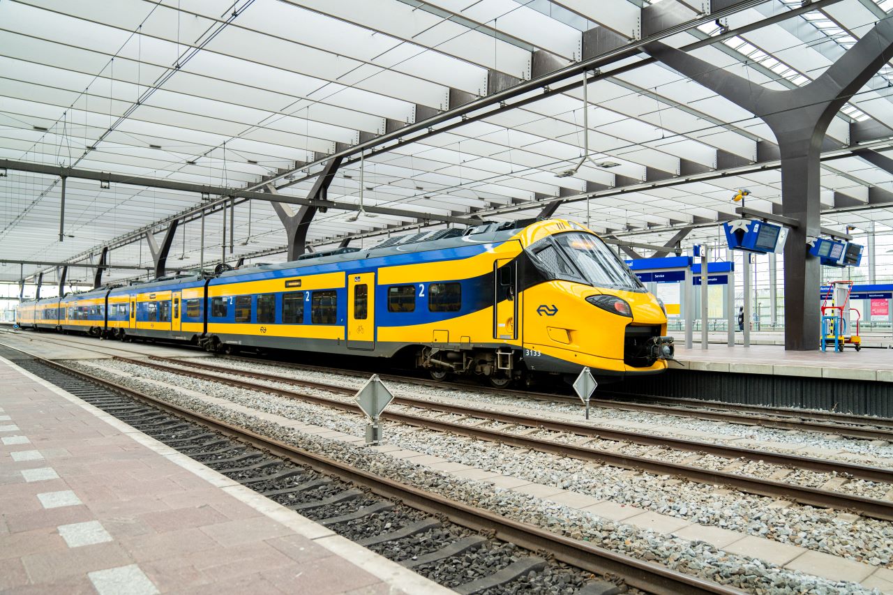 NS besluit later dit jaar of IC Direct-toeslag tussen Schiphol en ...
